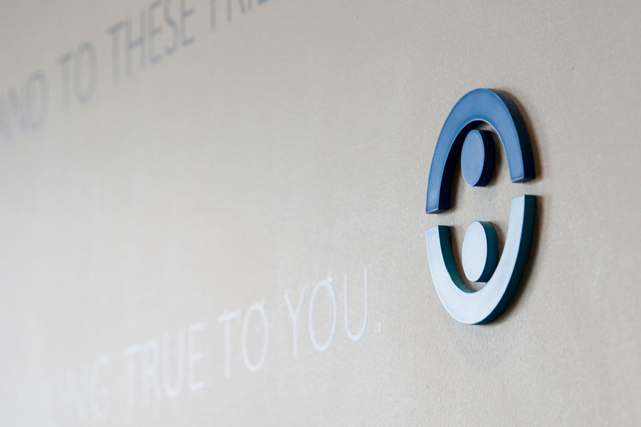 9 Beautiful Integrated Brand Identities from Retail Banks – The ...