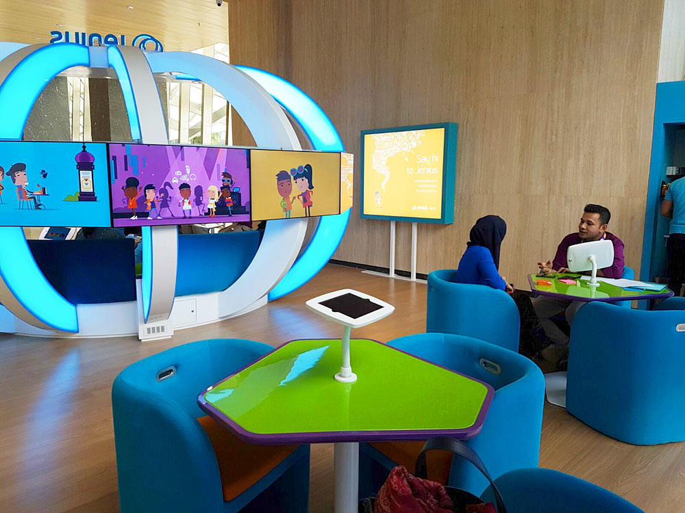 Retail Banking Branch Design Showcase - Fall 2016